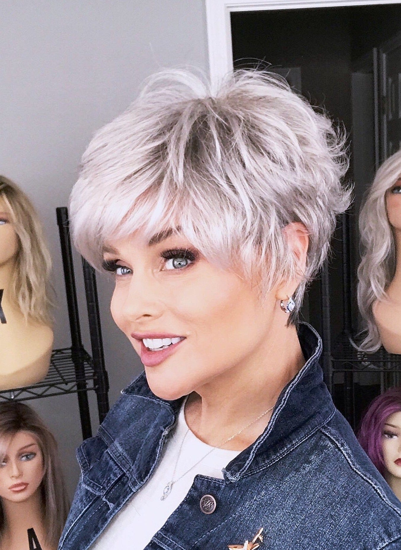 Raquel Welch Wigs | Sparkle Wig by Raquel Welch – Wig Studio 1